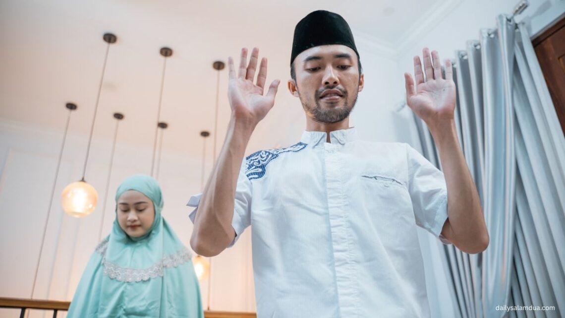 Meaning of Allahu Akbar & Why Muslims Say It Daily